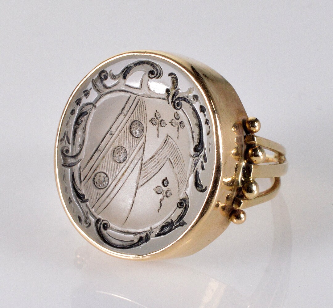 Antique Georgian 14K Gold Chalcedony Signet Ring Intaglio Armorial ...