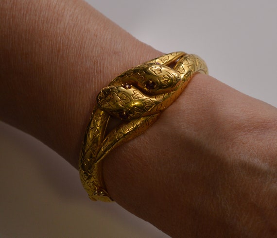 Antique Victorian 18K Gold Double Snakes Bracelet Rub… - Gem