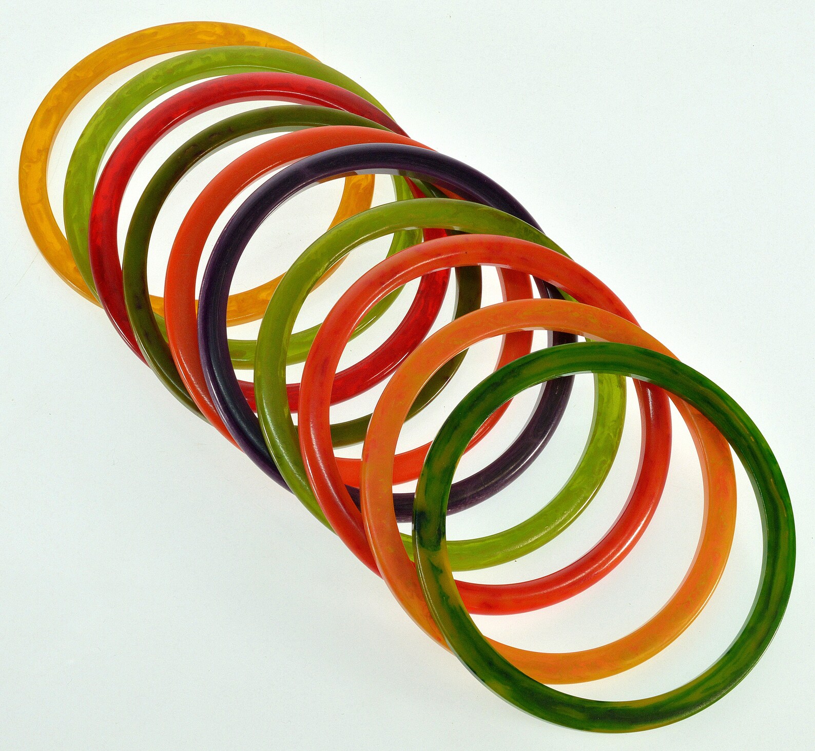 Art Deco Set of 10 Bakelite Bangle Bracelets Translucent Prystal ...