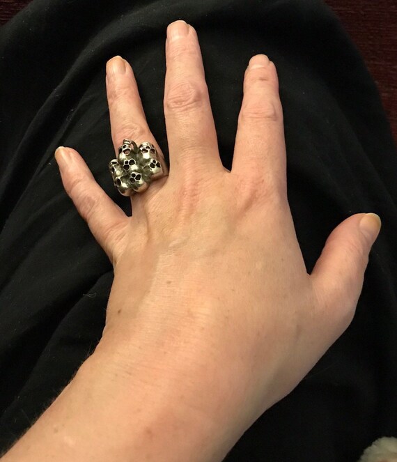 Vintage skull ring - gothic ring - statement ring - H… - Gem