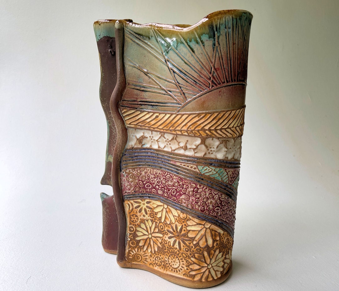 Dogwood Bloom Pottery Flower Vase Hand Made Microwave and Dishwasher ...