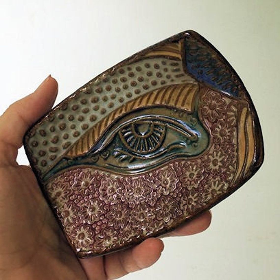 Abstract Eye Tray Pottery Microwave and Dishwasher Safe Soap - Etsy