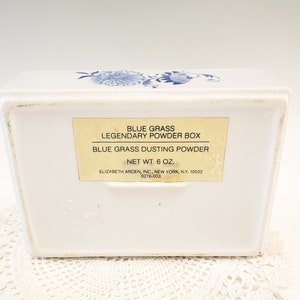 Elizabeth Arden Blue Grass Powder Box, Porcelain Blue and White Powder ...