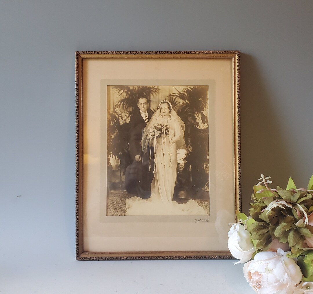1920s Wedding Picture, Framed Behind Glass Photo, Wall Decor, Nostalgic ...