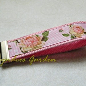 Rose Key Chain Key Fob Wristlet READY TO SHIP Roses Key - Etsy