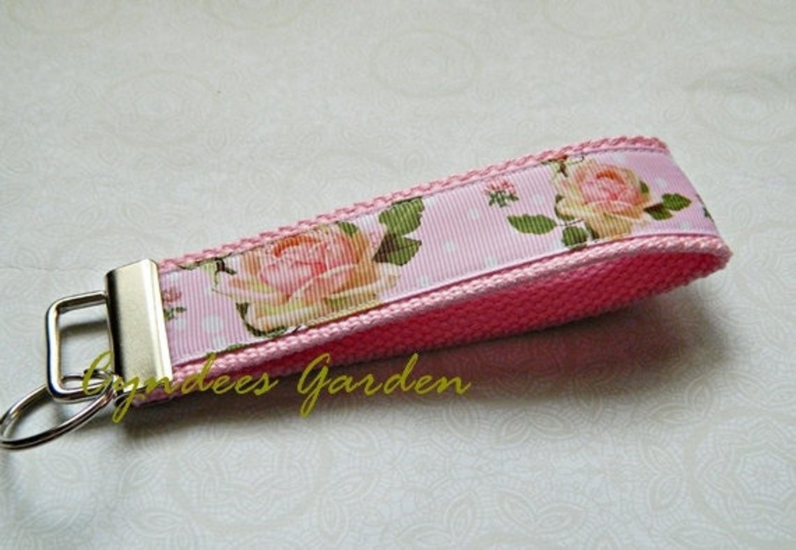 Rose Key Chain Key Fob Wristlet READY TO SHIP Roses Key - Etsy