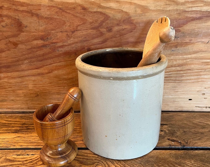 Vintage 7 Tan Stoneware Crock/farmhouse Kitchen Crock/utensil Crock ...