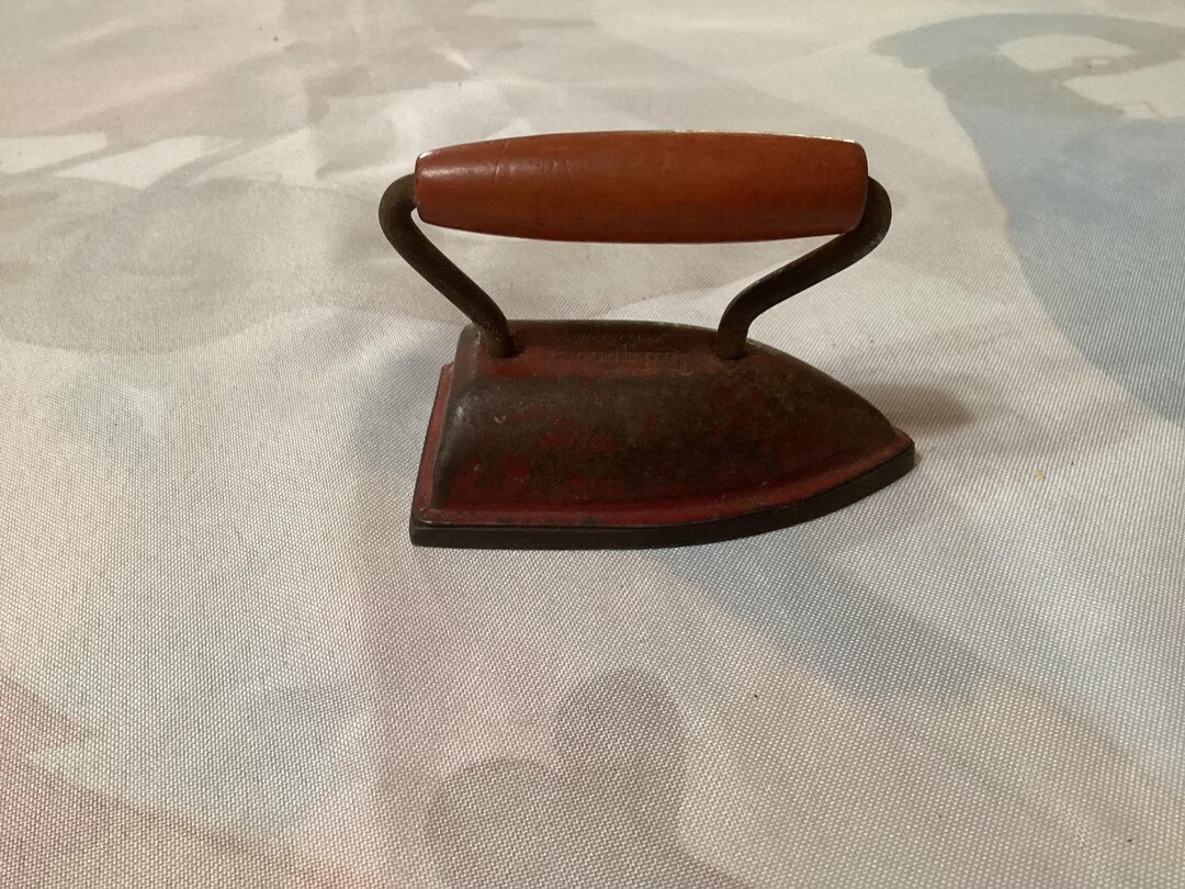 Vintage Cast Iron Miniature Sad Iron With Red Wooden Handle - Etsy
