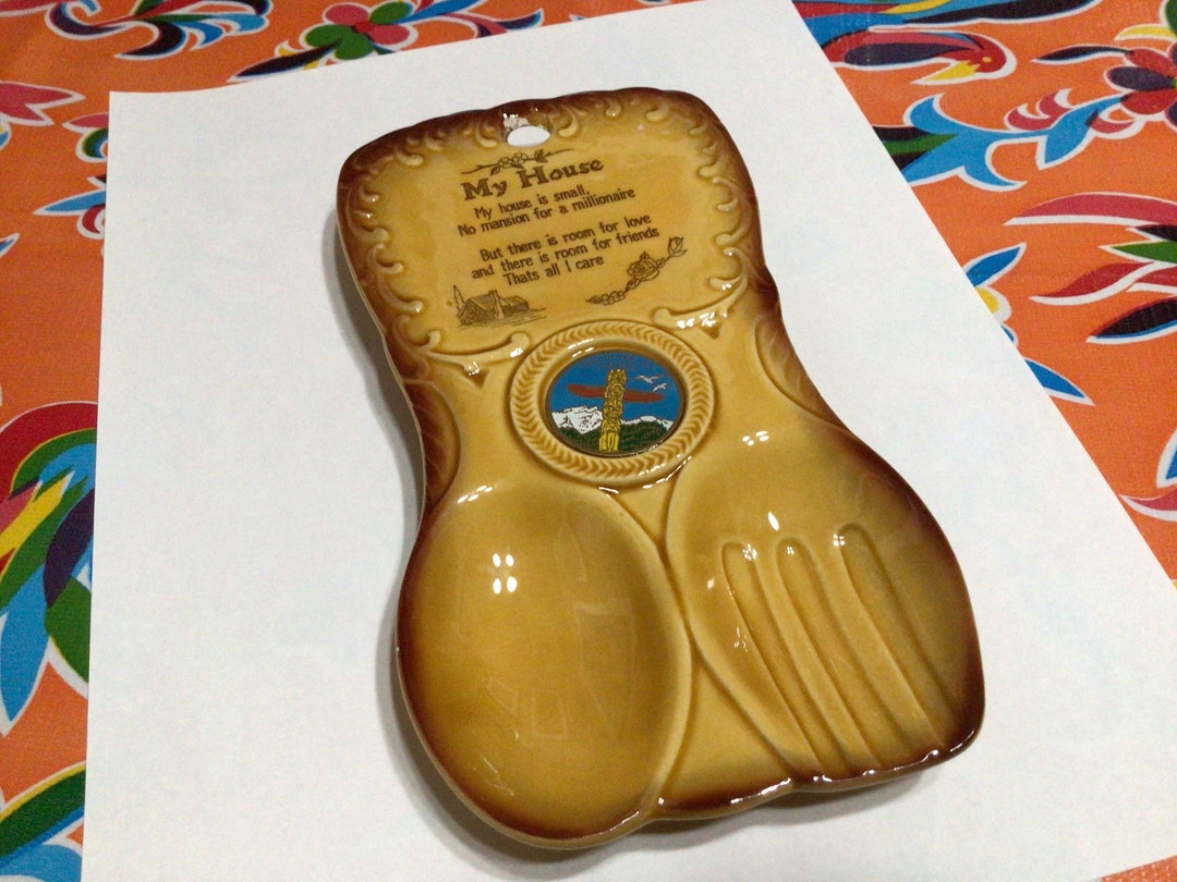 Vintage Ceramic Souvenir Spoon Rest Wall Hanging Vancouver, British ...