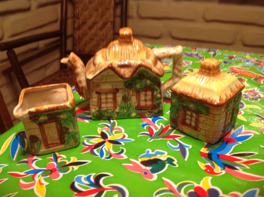 Vintage Hand Painted Ceramic Country Cottage Teapot Set With Cream and ...