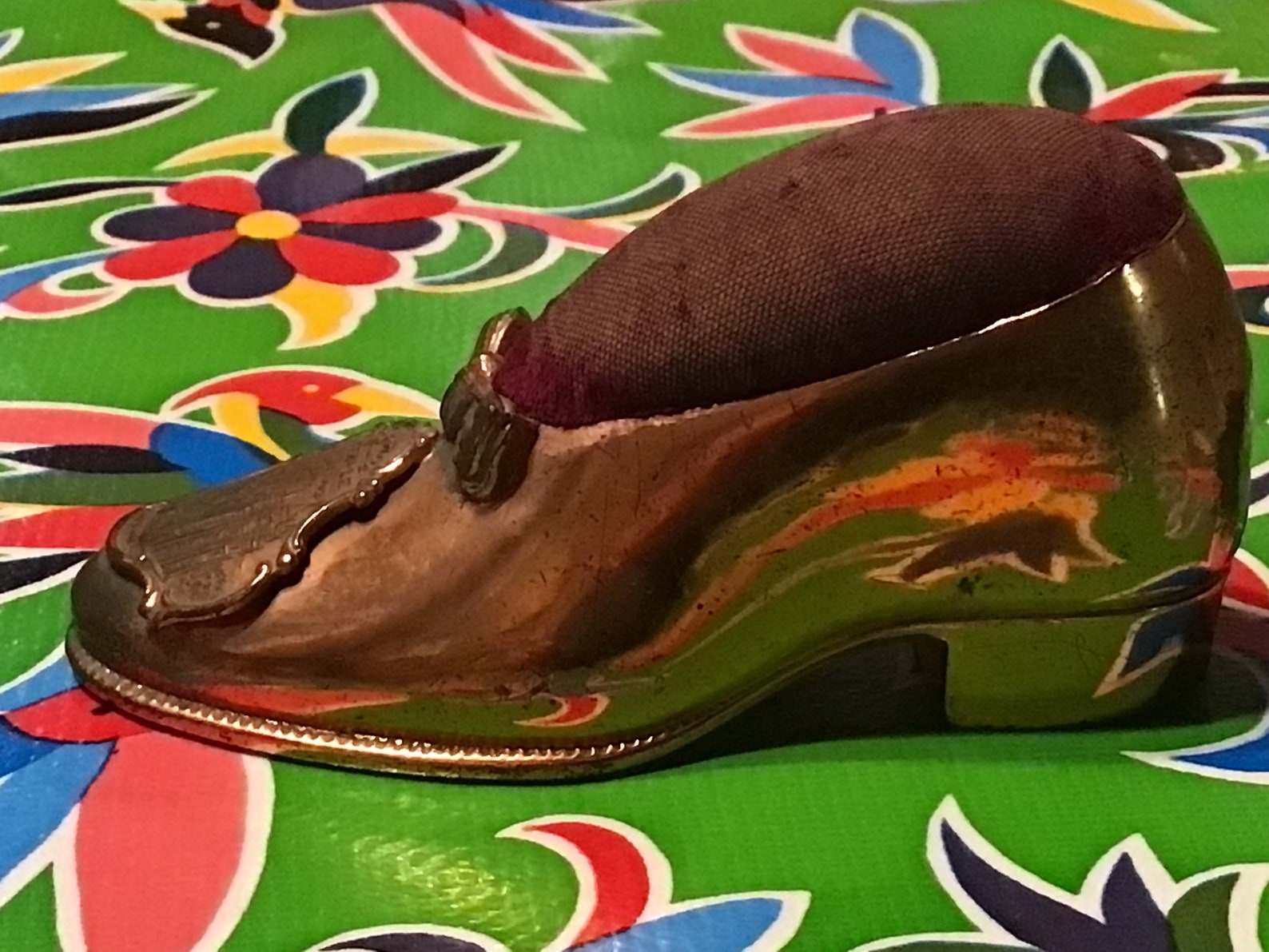 Vintage Jennings Brothers Metal Woman’s Shoe Pin Cushion J.B. 1852 ...