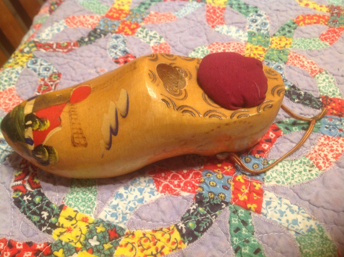 Vintage Jennings Brothers Metal Womans Shoe Pin Cushion J.B. | Etsy