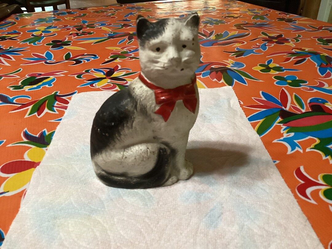 Vintage John Wright Cast Iron Cat With Ribbon on Its Neck Coin Bank or ...
