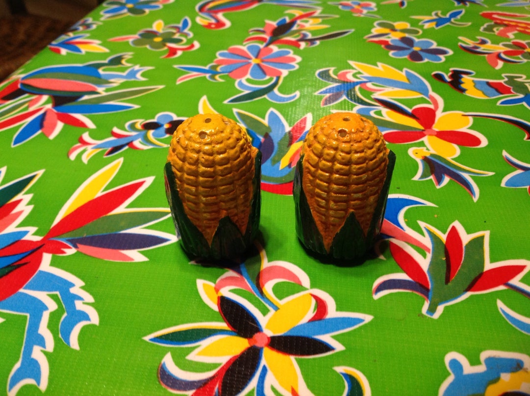 Vintage Hand Painted Chalk Ware Corn on the Cob Salt and Pepper Shakers ...