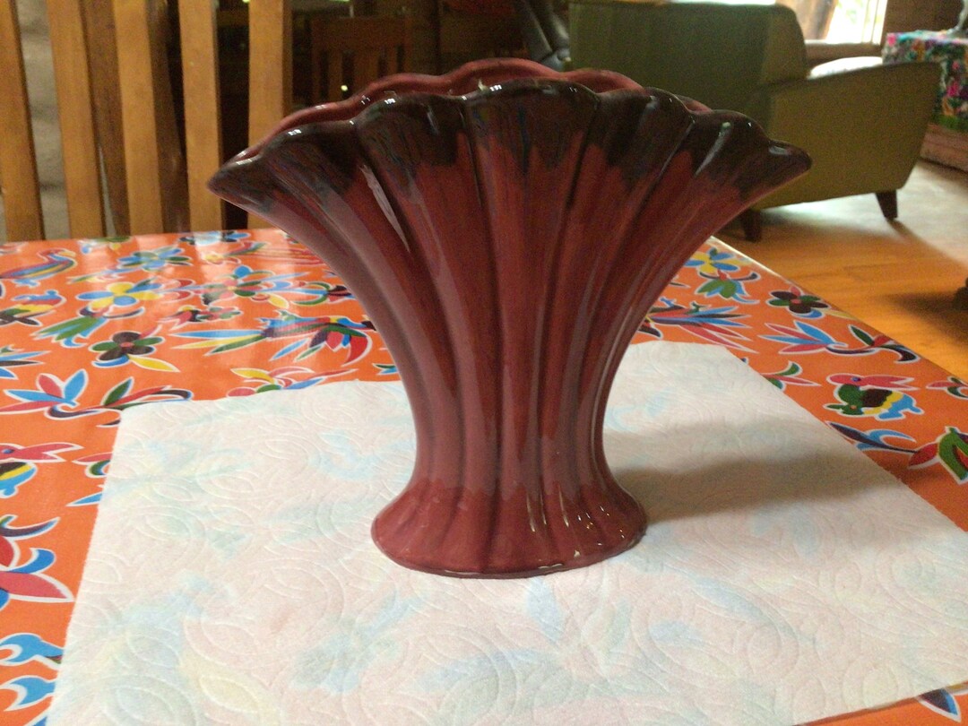 Vintage Weil Ware #707 Fan Vase- California Pottery - Etsy