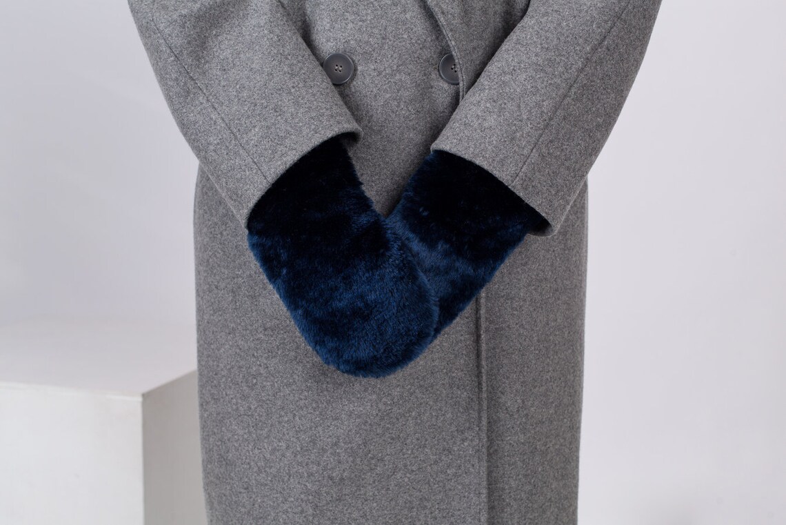 Dark Blue Faux Fur Mittens for Women, Warm Winter Gloves With Water ...