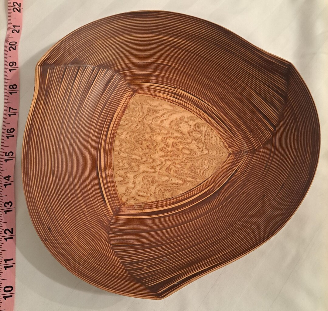 Vintage BUNACO - Rare Japanese Folk Art/woodcraft Guruguru Bowl (twisted, Brown Beech Wood) - Etsy