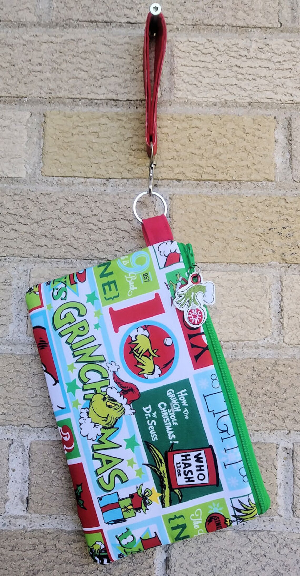 Grinch Clutch Purse Grinch Bag Grinch Wristlet Wallet - Etsy