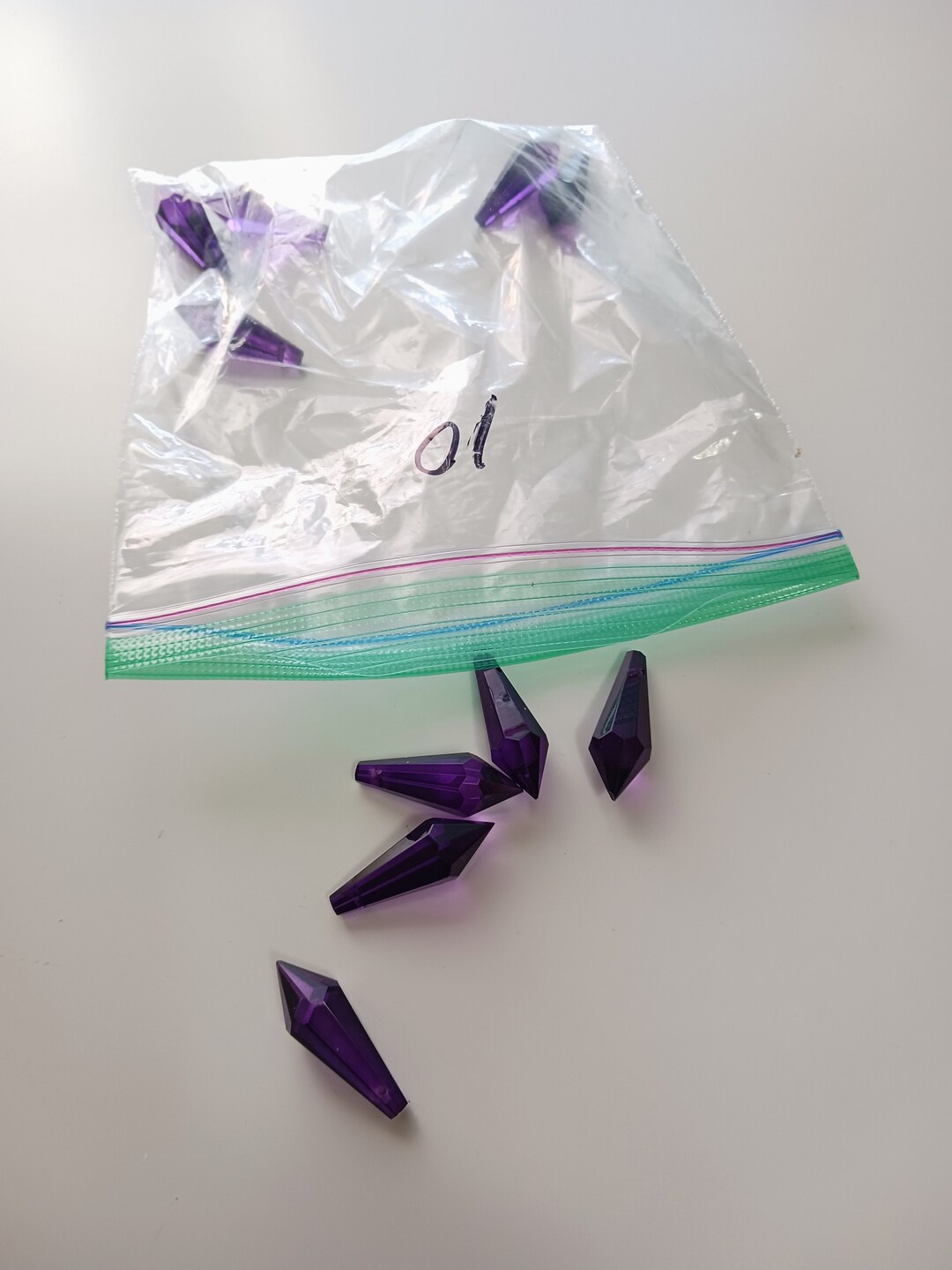 Purple Crystal Icicles 38mm scratched, Nicks Crafts, Wreaths, Home ...