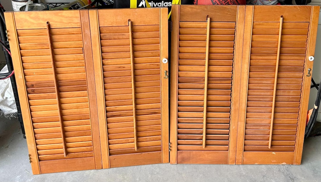 Sets of 4 Wood Shutters - as is or Distressed Painted - Etsy
