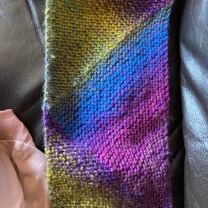 Tripping Triangles Easy Variegated Adjustable Knitted Scarf / Tie ...