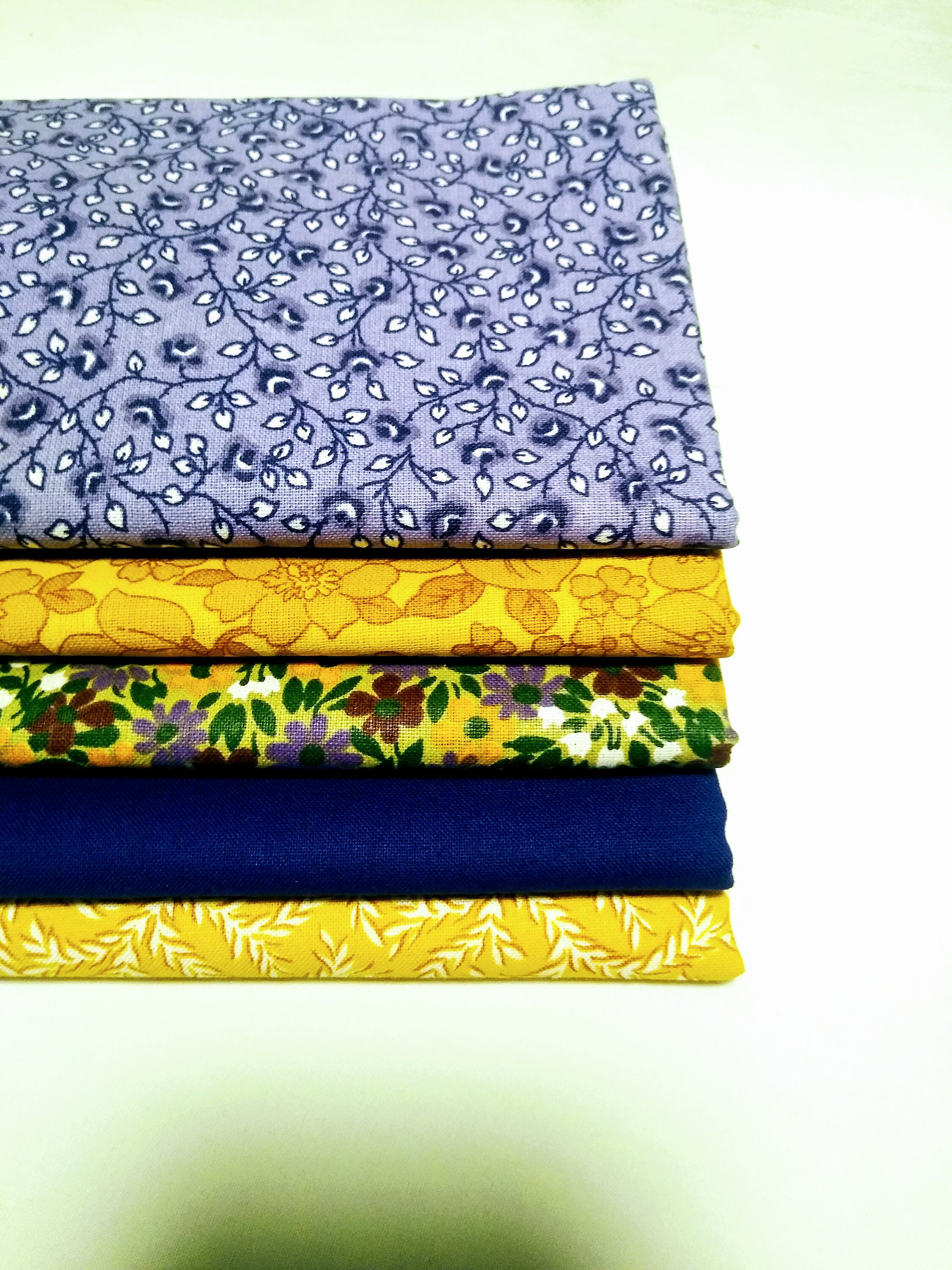 Our royal Crown Collection Fat Quarter Bundle Quality Fabric - Etsy