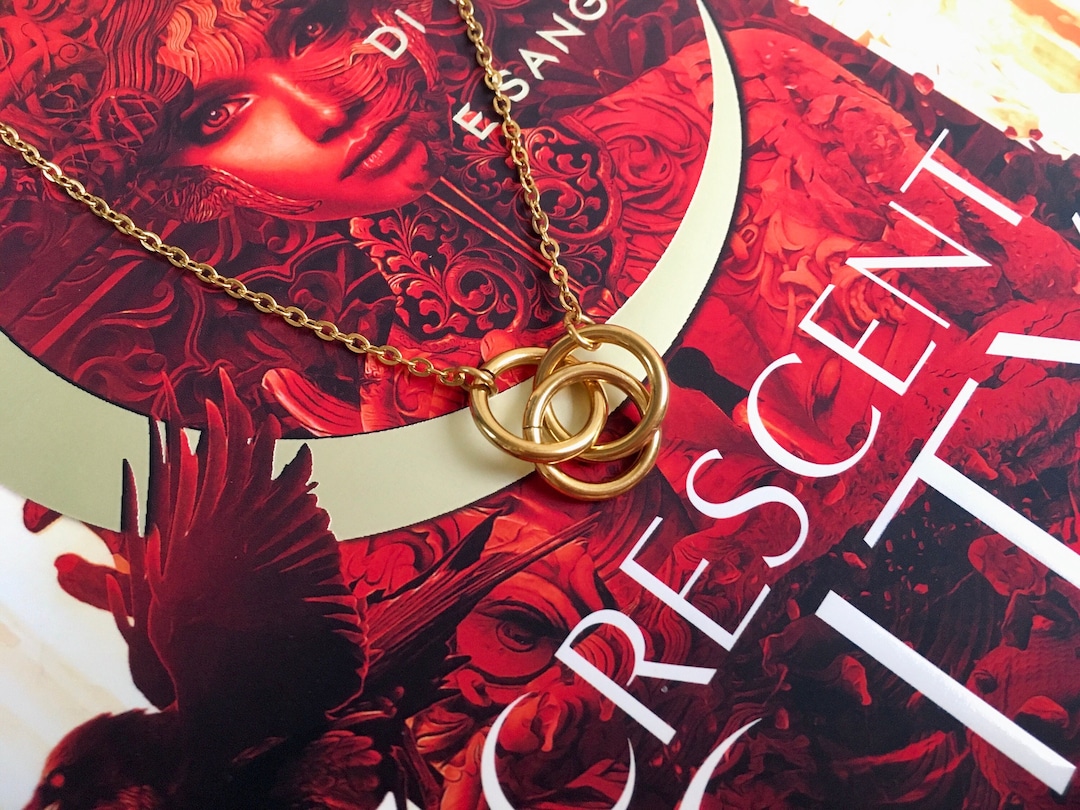 Three Entwined Circles Amulet Necklace - Protection Talisman ...