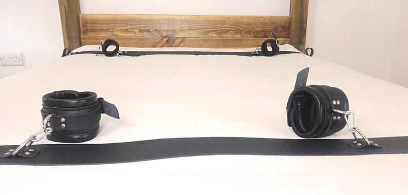 Bed Restraints Leather Bondage Restraints Hospital Medical Asylum Wrist ...