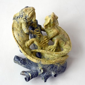 Hyper Realistic Hand Carved Serpentine Sculpture of Two Iguana Lizards - Etsy