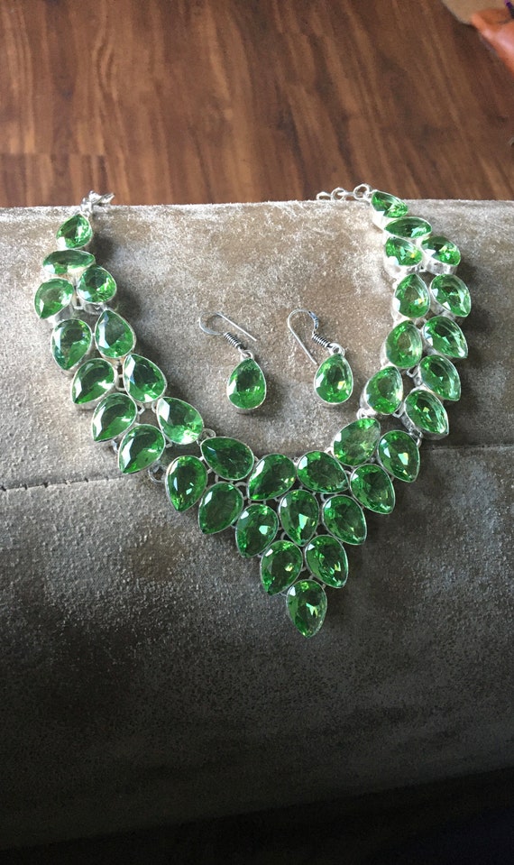 peridot - Gem
