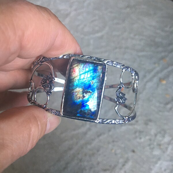 Labradorite Cuff Bracelet - Etsy