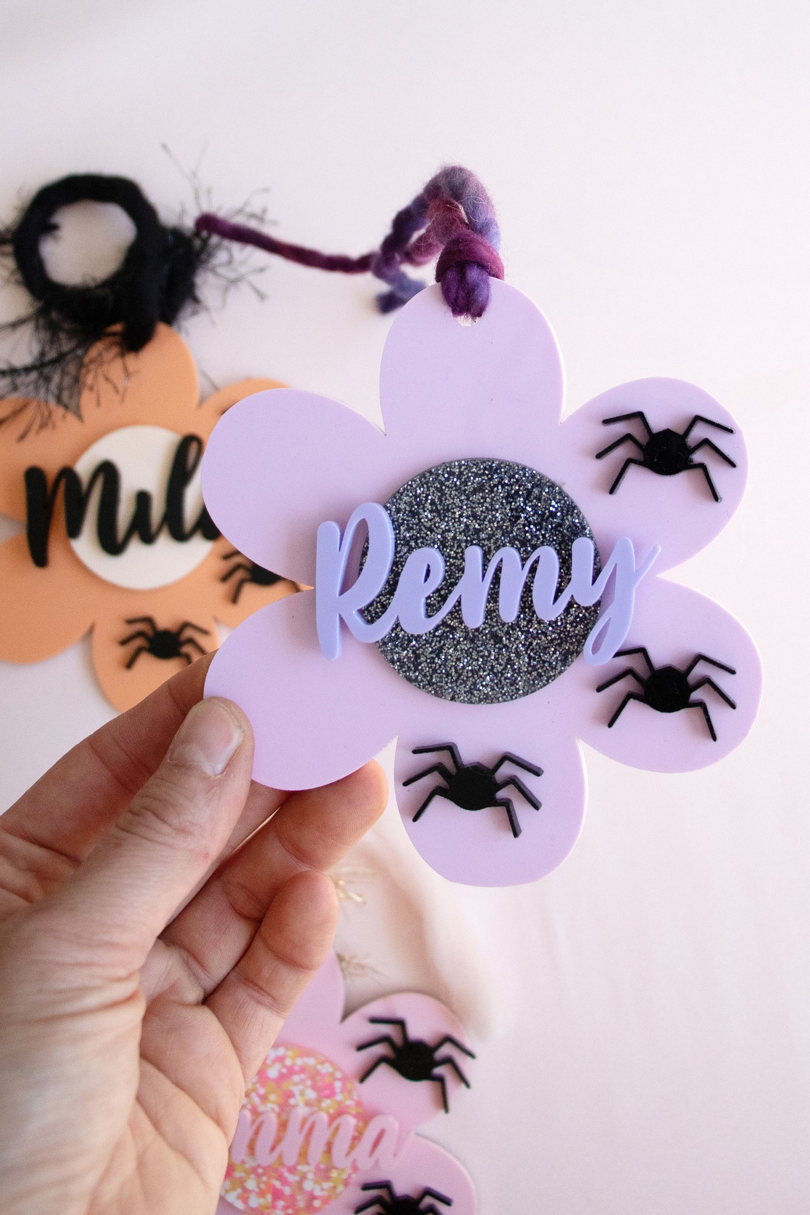 Spooky Daisy Halloween Gift Tag, Personalized Fall Decor, Boho Groovy ...