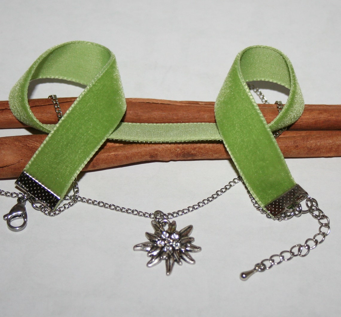 Velvet Choker-necklace-edelweiss Pendant Different Colors - Etsy