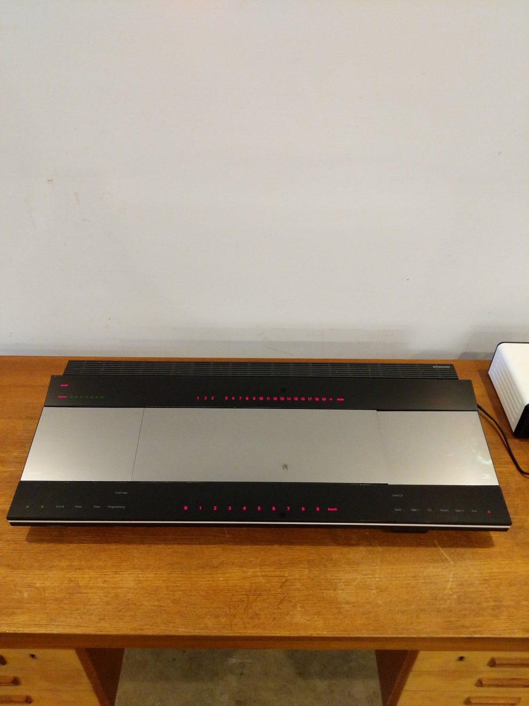 Vintage Bang & Olufsen Beocenter 9300 Receiver / Amp READ DESCRIPTION ...