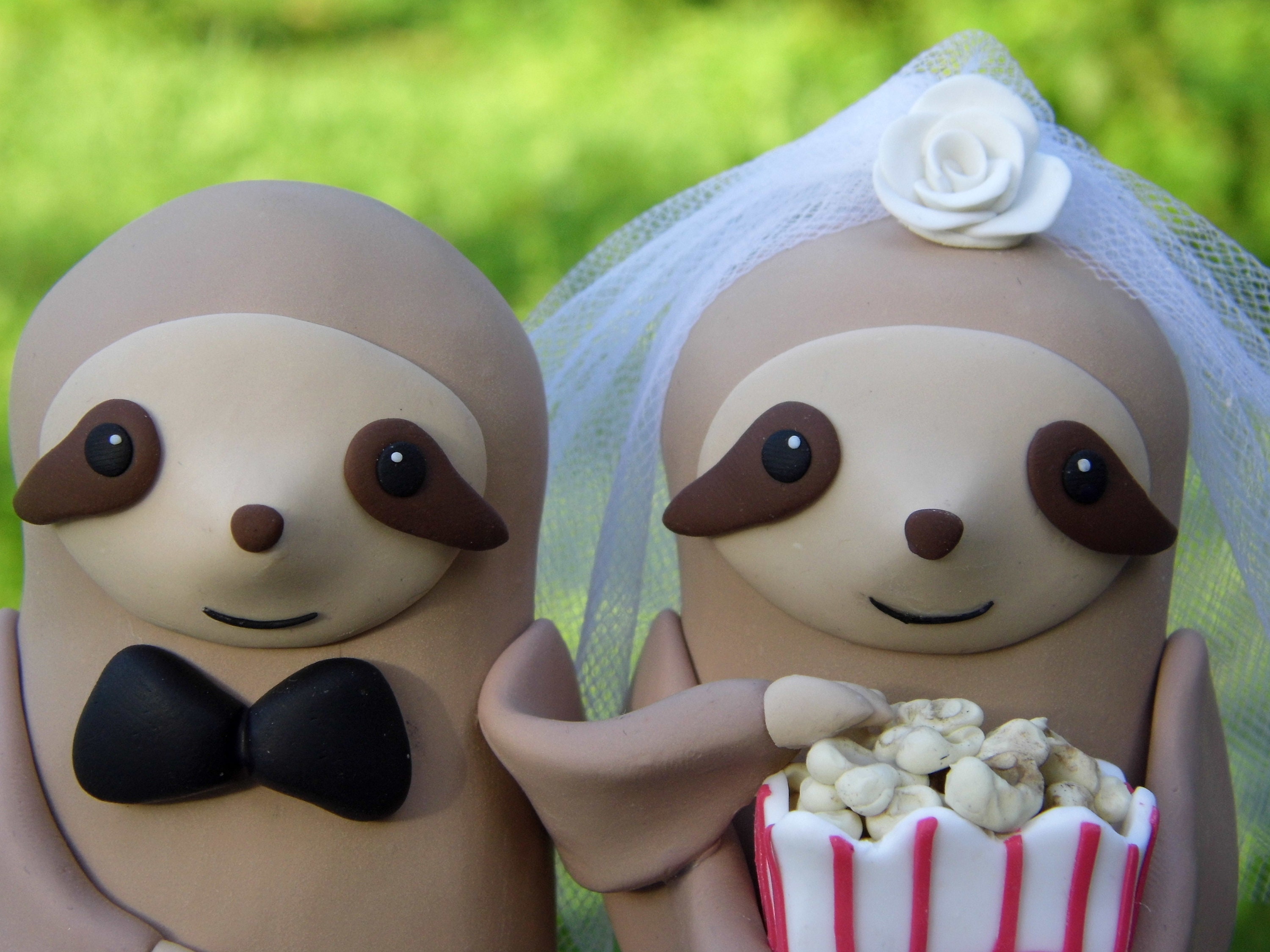 Sloth wedding cake topper Personalized sloth Sloth figurine | Etsy