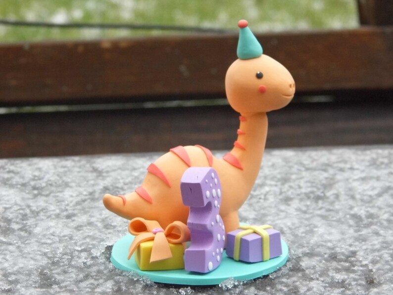 Brachiosaurus dinosaur cake topper Dinosaur figurine | Etsy