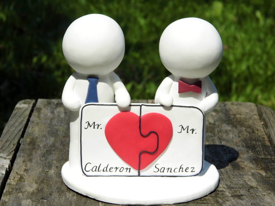No Face Wedding Cake Topper, No Face Figurine, Personalized Cake Topper ...