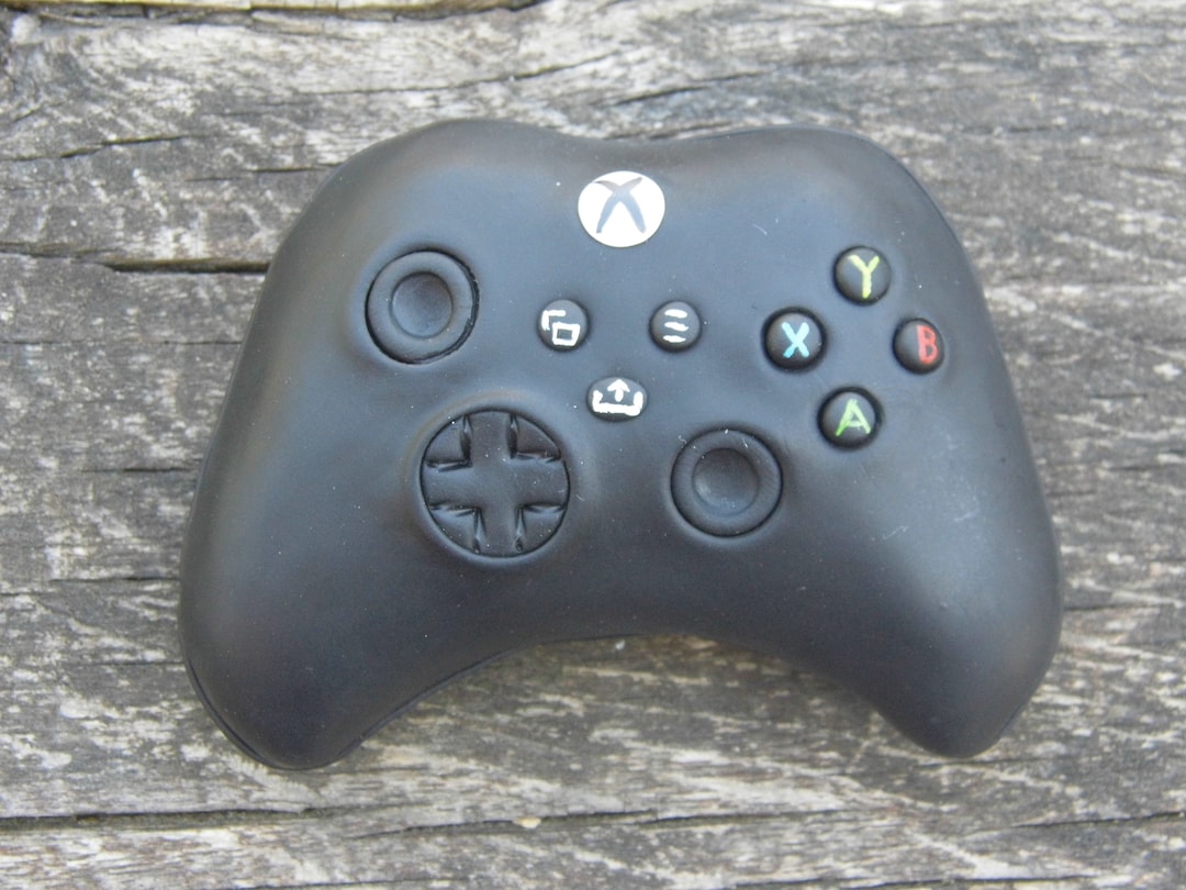 Custom Fondant Xbox Controller, Xbox Figure Cake Topper, Handmade Xbox ...