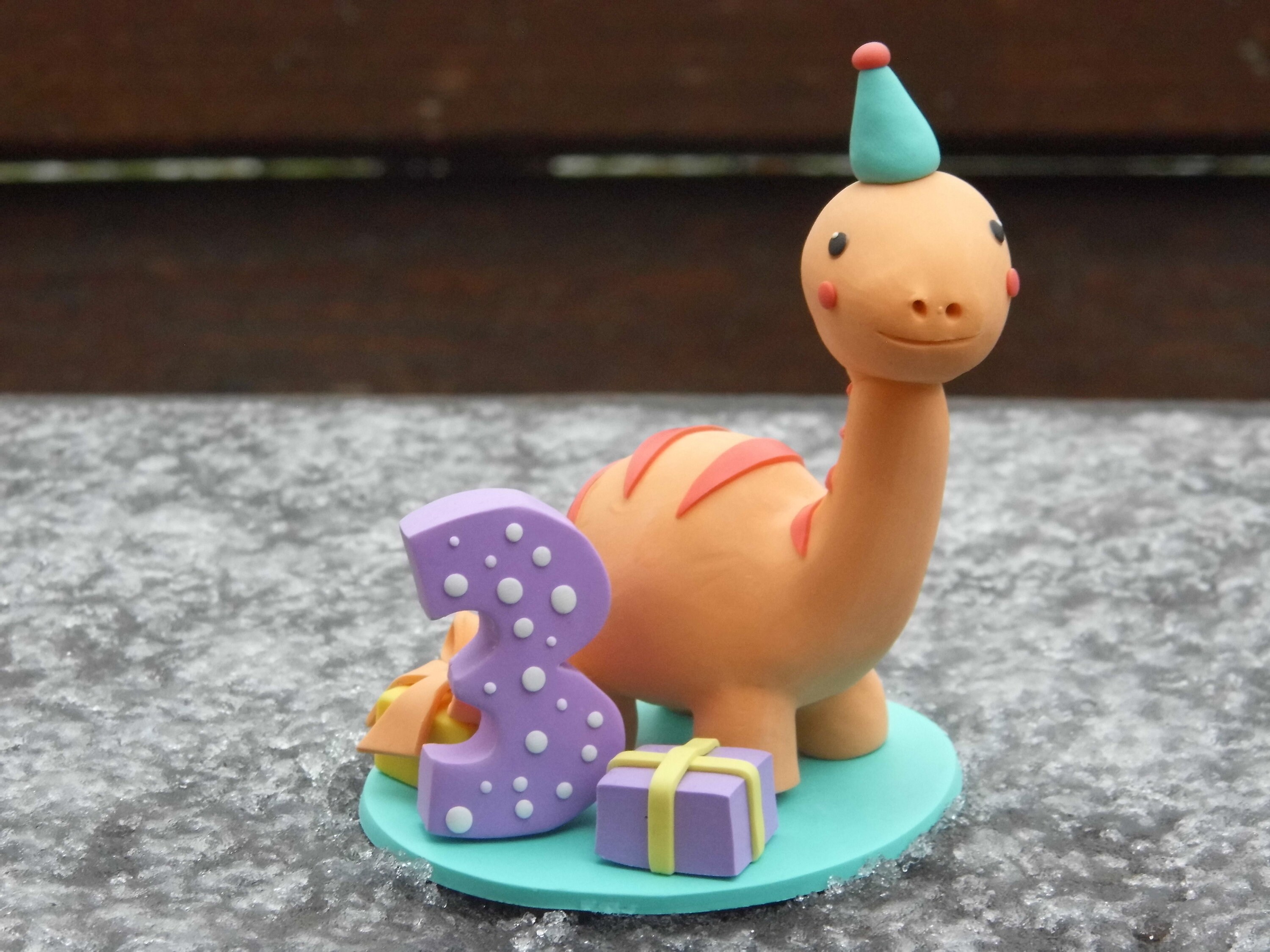 Brachiosaurus dinosaur cake topper Dinosaur figurine | Etsy