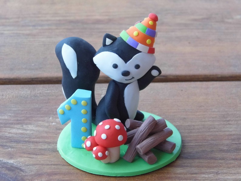 Skunk Birthday Cake Topper, Skunk Figurine, Woodland Birthday Party ...