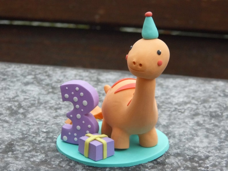 Brachiosaurus dinosaur cake topper Dinosaur figurine | Etsy