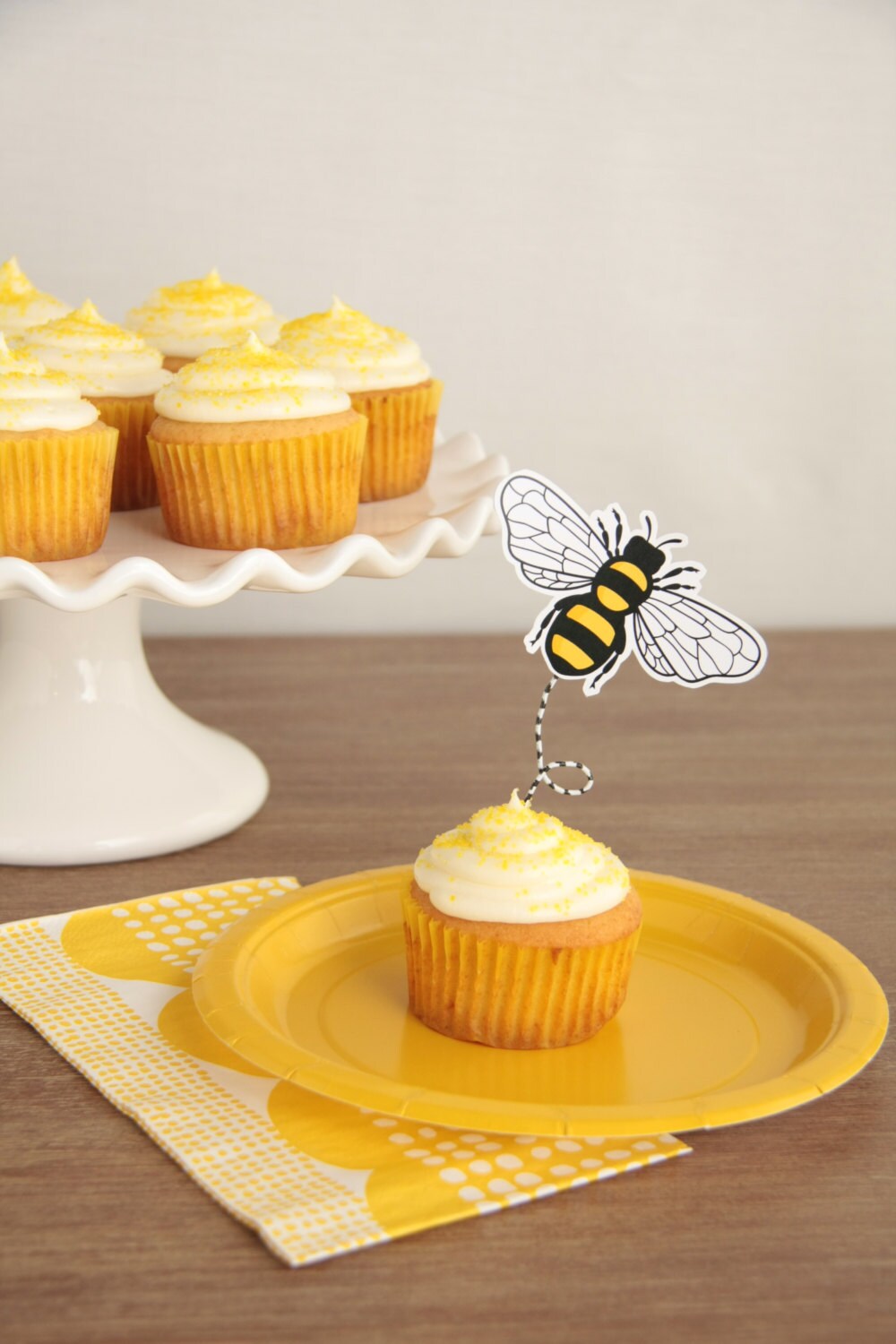 Printable Bees Cupcake Toppers Table Confetti Honey Bee - Etsy Canada