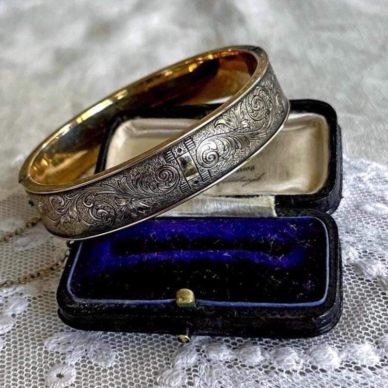 Victorian Bangle - Etsy