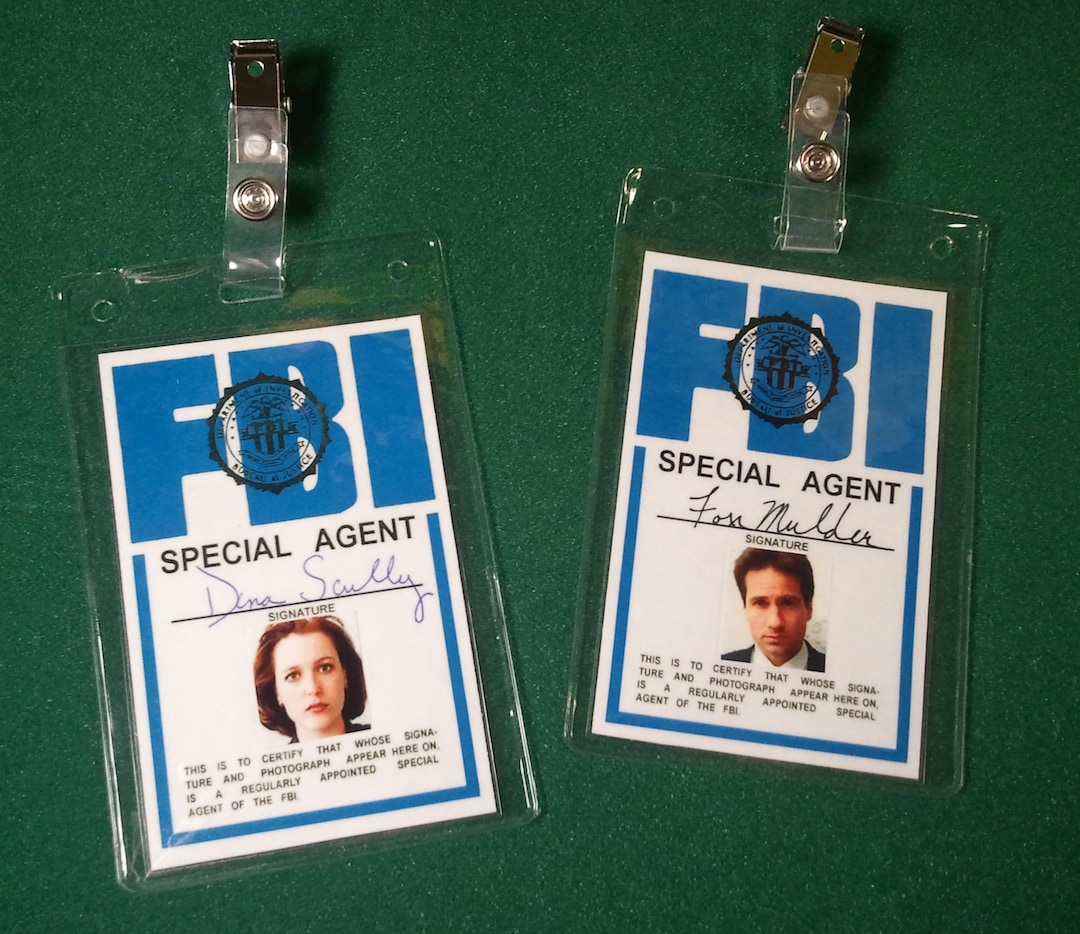 X-files Prop Mulder or Scully ID Hanger - SCREEN ACCURATE - Etsy