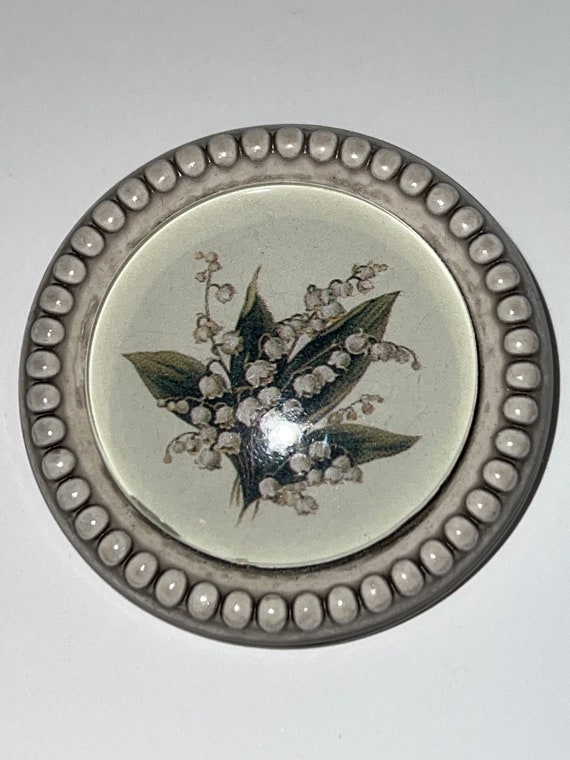Lily of the Valley Porcelain Button - Etsy