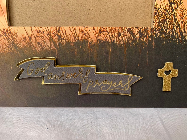 Christian Picture Frame Trust in the Lord Christian Family - Etsy