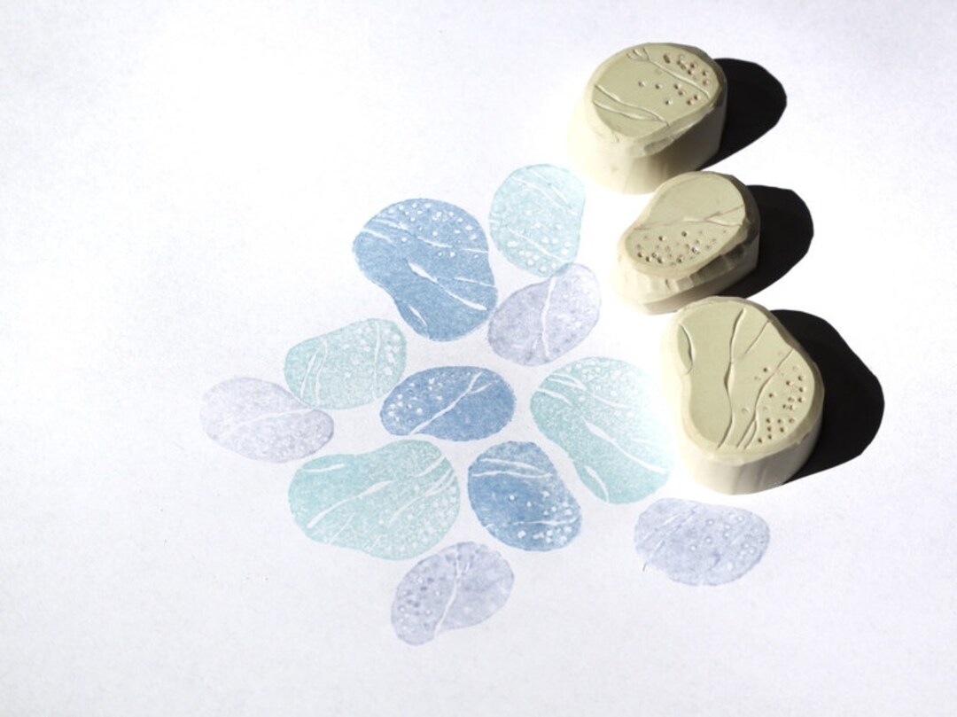 Three Stones , River Pebble , Stamp, Hand Carved - Etsy