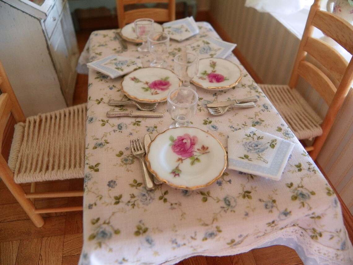 Miniature Dollhouse Tablecloth for the Kitchen Table/ 1/12 - Etsy