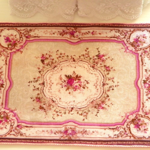 Miniature Rug for Dollhouse in Pale Green and Flowers | Etsy