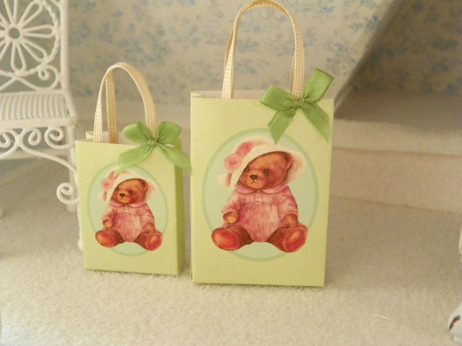 Miniature collection of bags and boxes scale 1/12 | Etsy